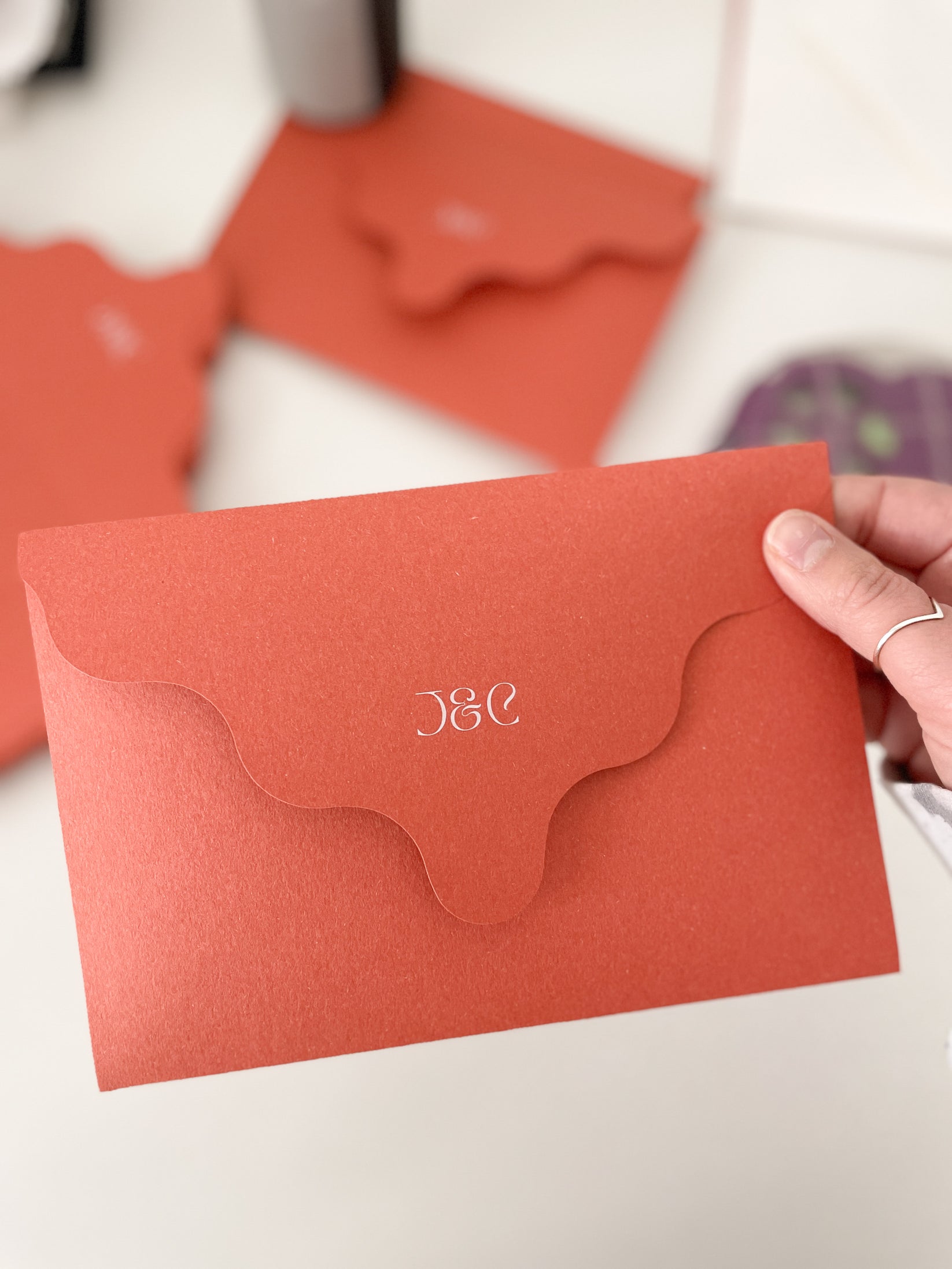 Scalloped Envelope Dieline + Liner